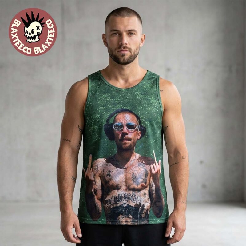 Justin Bieber Coachella 2026 Festival Merchandise Bieber Finger Up ...